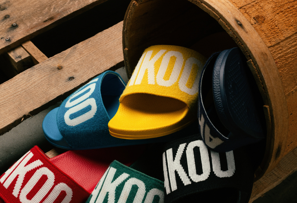 Men's Streetwear Slides | Footwear | AKOO